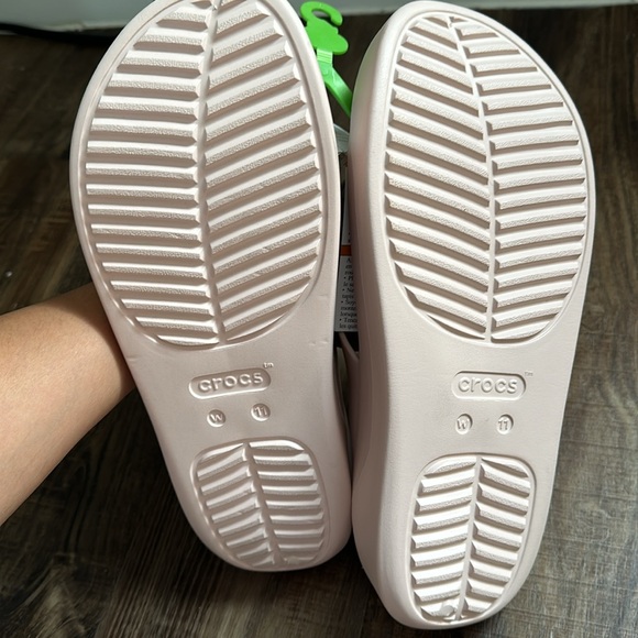 CROCS | Shoes | Crocs Getaway Platform Flip | Poshmark